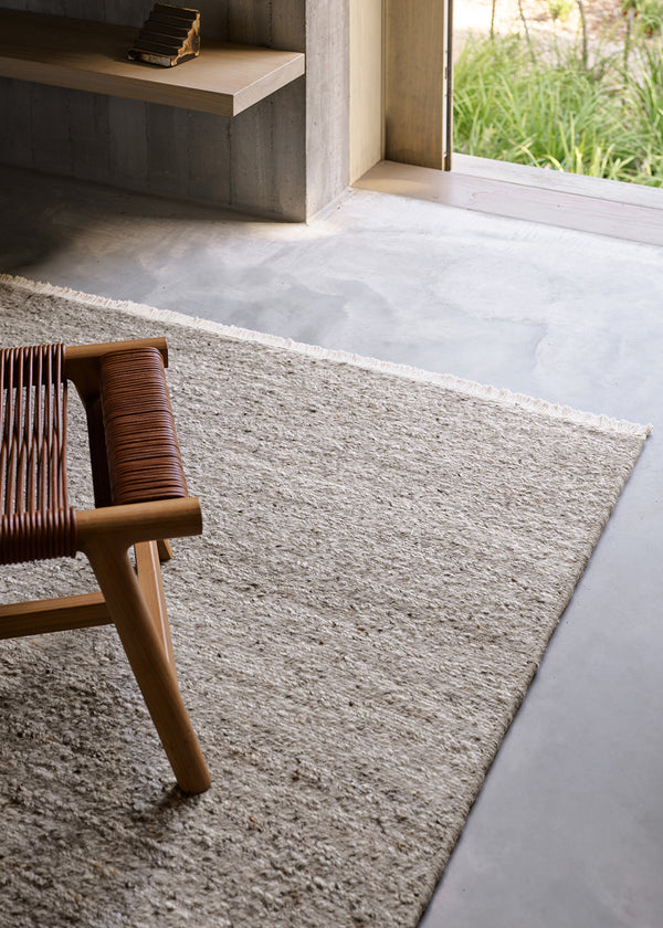 Armadillo Cable - Seed - The Ivy House